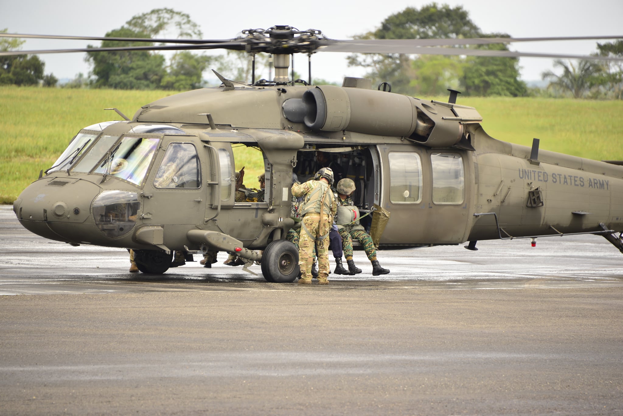 Tradewinds participants successfully complete joint para exercise ...